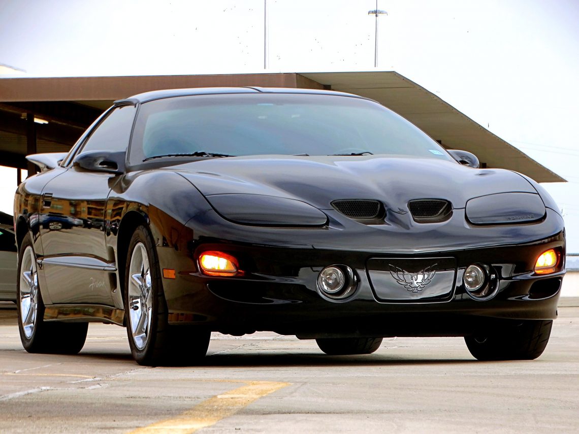 Pontiac Firebird, 1982-2002 - Year-by-Year: Engines, Specs & More