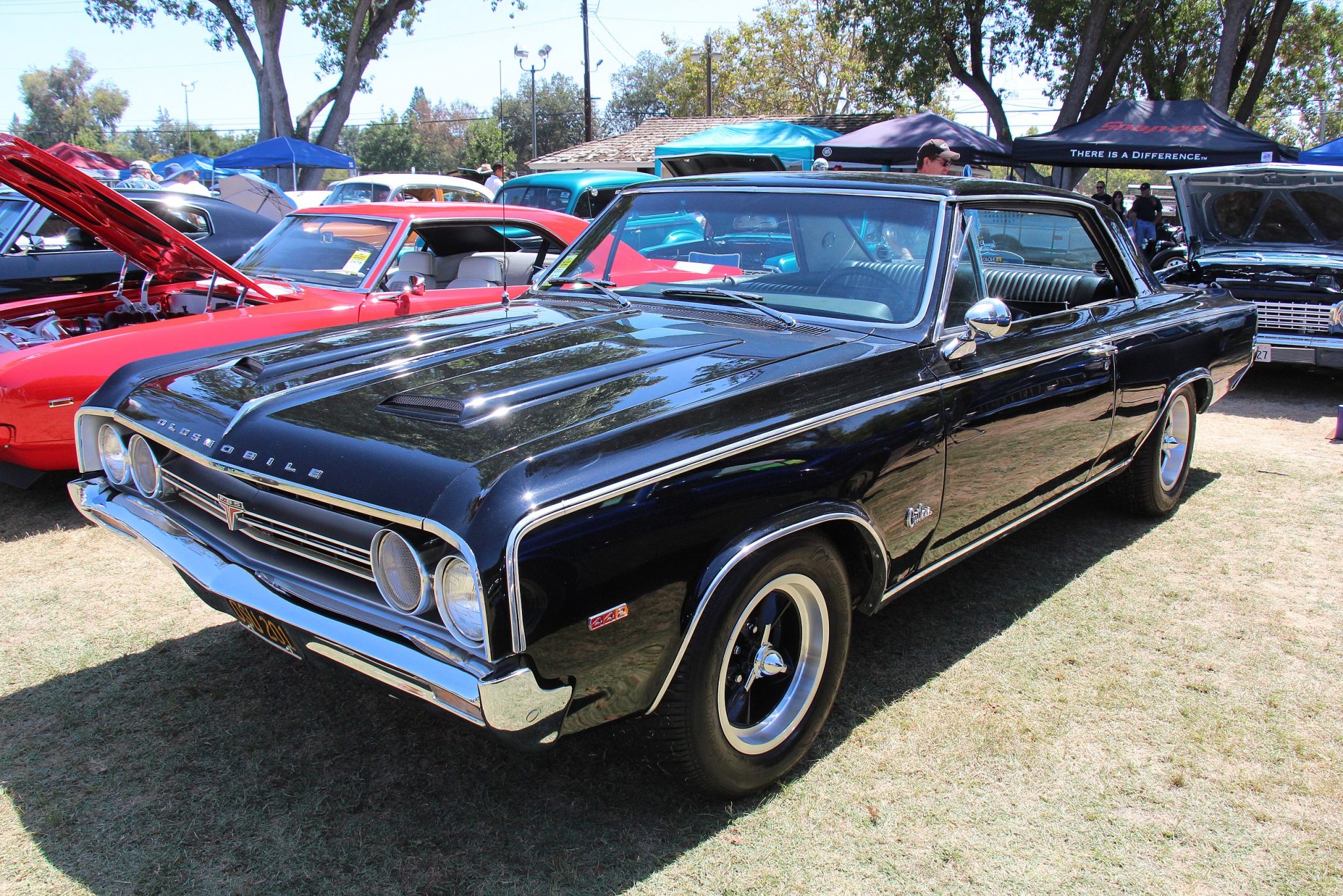 Oldsmobile 442 - The History of Oldsmobile's Iconic Muscle Car