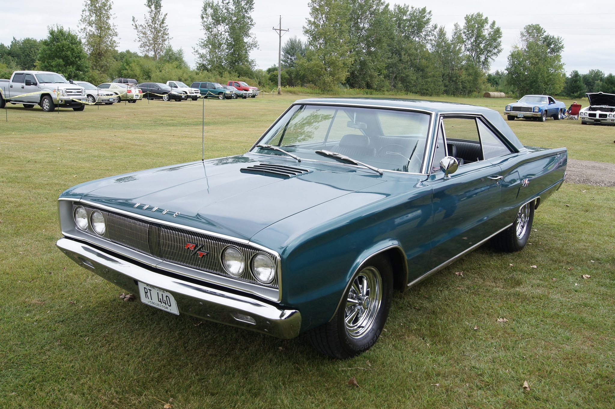 Dodge Coronet - Ultimate Coronet R/T and Super Bee Guide